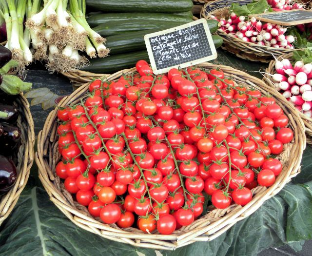 Farmers Market in Nice, France | Lou Murray's Green World